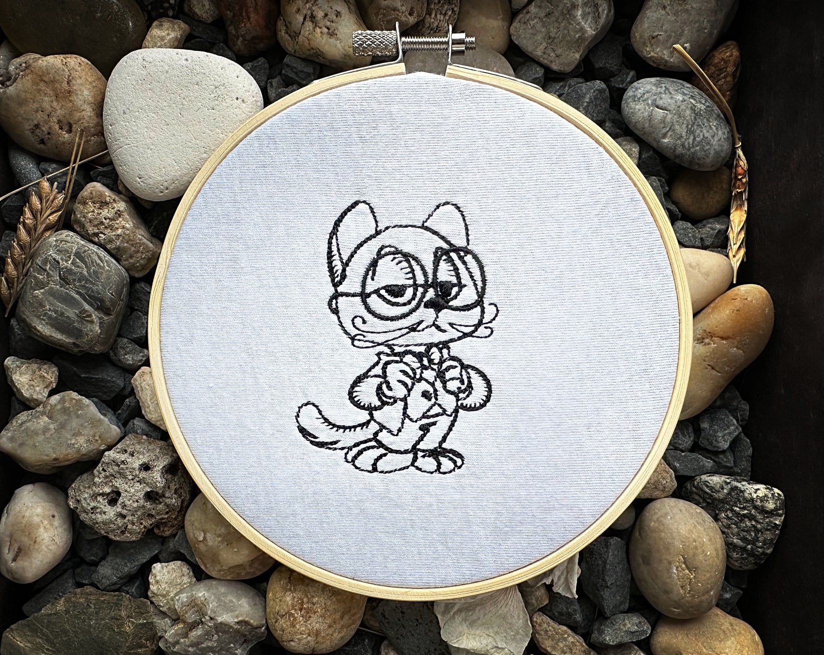 Mr Cat funny machine embroidery design – MyCatly